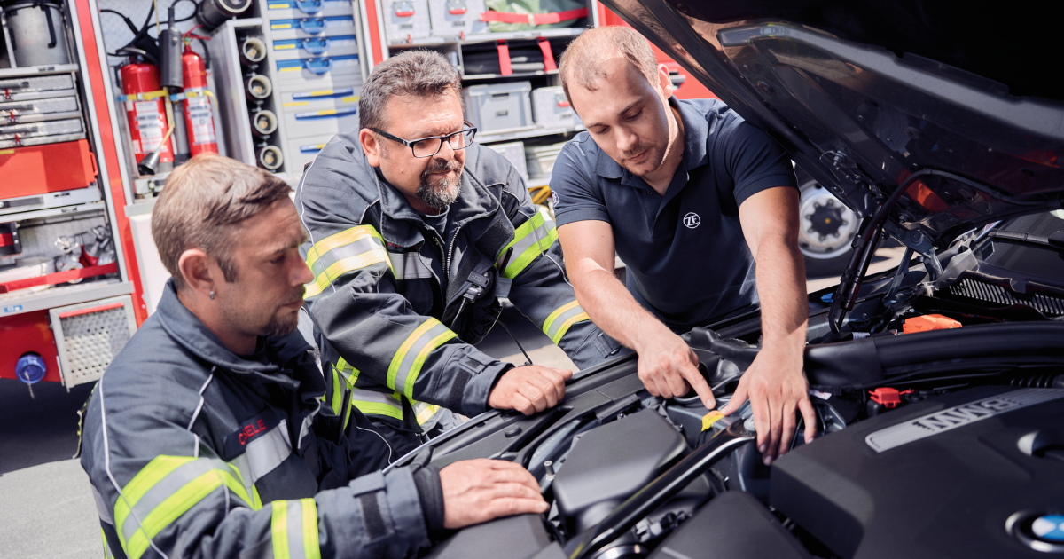 ZF Aftermarket trains fire fighters in handling electrified vehicles - ZF